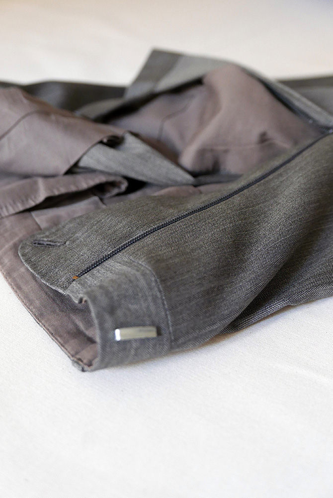 vide-dressing-homme-costume-camps-de-luca-008 - MILANESE SPECIAL SELECTION